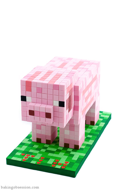 Minecraft Pig Cake | Baking Obsession